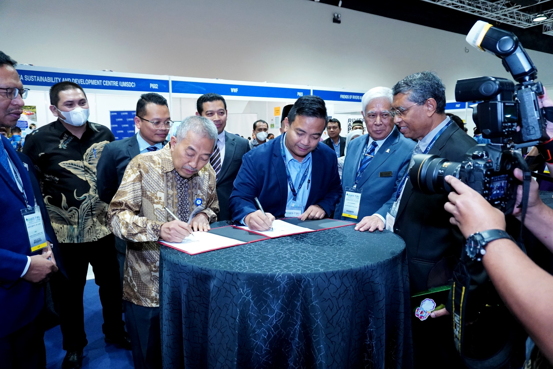 Aliran Ihsan Resources Berhad signs MoU with Adaro Water on water ...